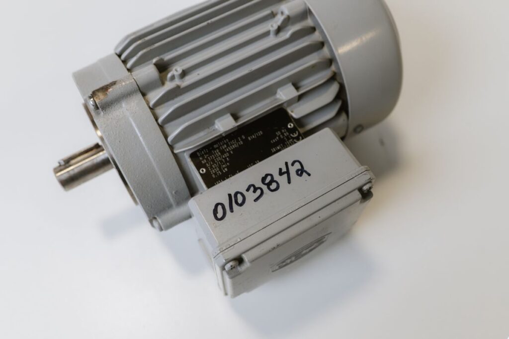 MBO Main drive motor AC #0103842 - Pasquariello Graphics, Inc.